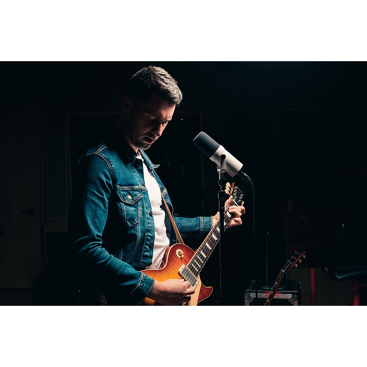 Universal Audio SD-1 Standard Dynamic Microphone, White