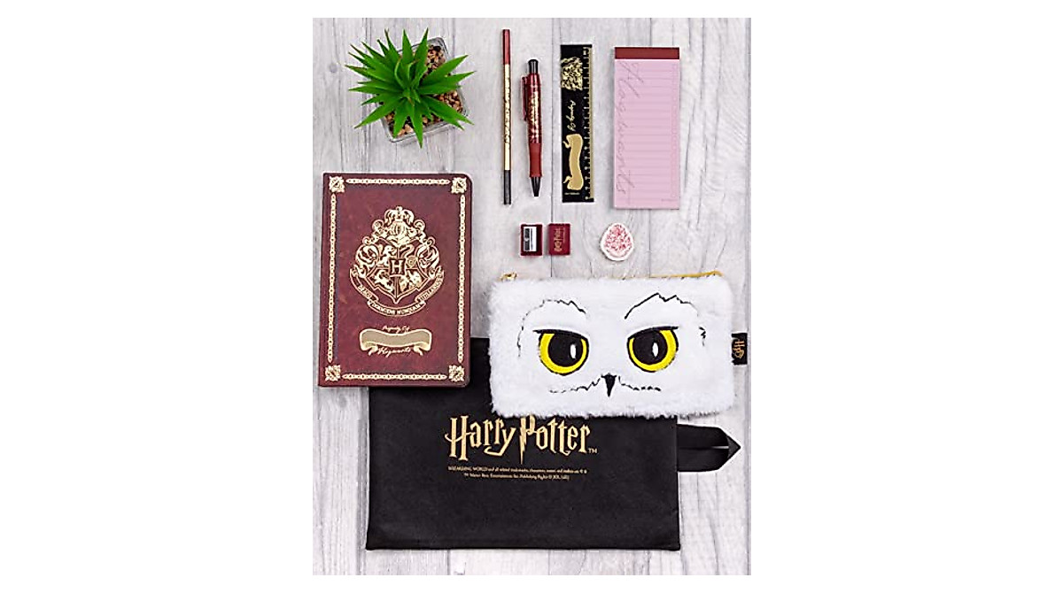 Harry Potter A5 Stationery Set - Hogwarts Essentials