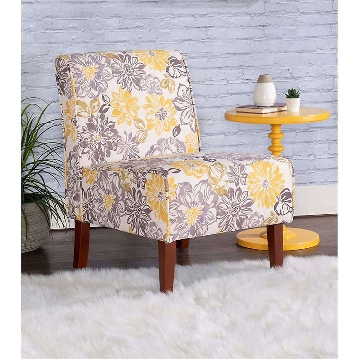 Atlin Designs 18'' Transitional Fabric Floral Accent Chair in Yellow/Gray