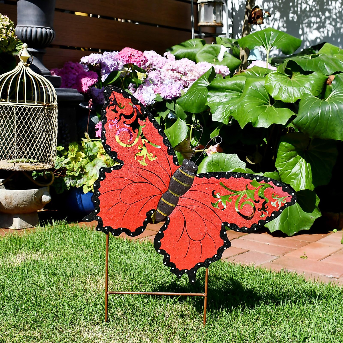 18.5 Inch Metal Butterfly Garden Stake Outdoor Decorative Stakes Butterfly Decor Whimsical Butterfly Stake Yard Art Ornaments (Red)