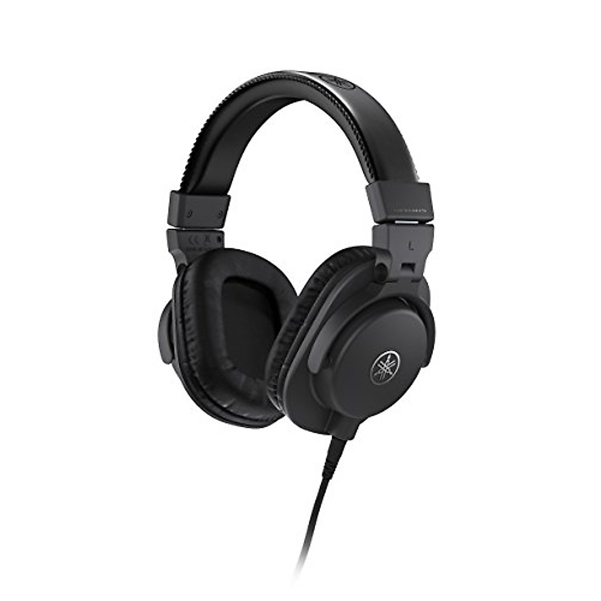 YAMAHA HPH-MT5 Studio Headphones - Foldable Monitor Headphones with 3m Cable and 6.3mm Standard Stereo Adapter Plug, Black
