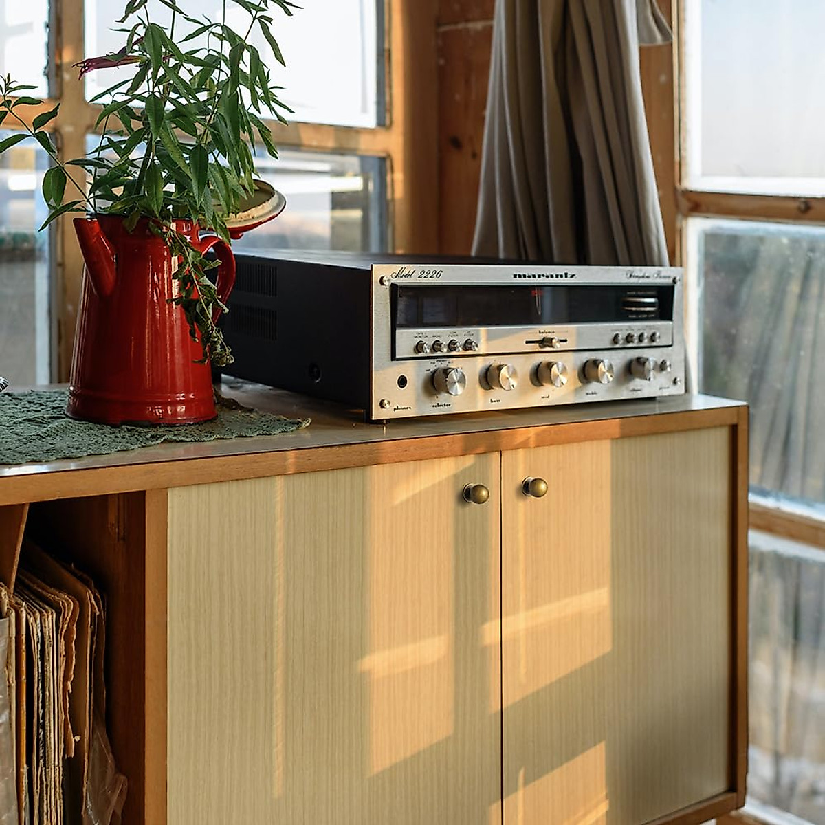 Yanxia Set of 12 -Sleek Round Antique Brass Cabinet Knobs - Retro and Minimalist Hardware for Stylish Home Enhancement - 1 Inch Diameter