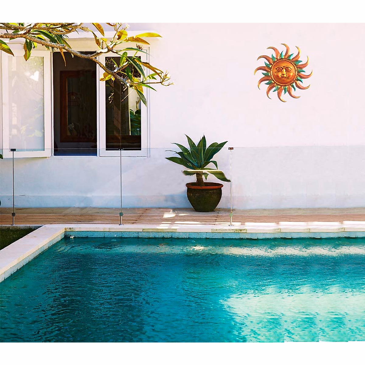 WOERTE HOME 15.7'' Sun Face Wall Decor for Indoor and Outdoor Use