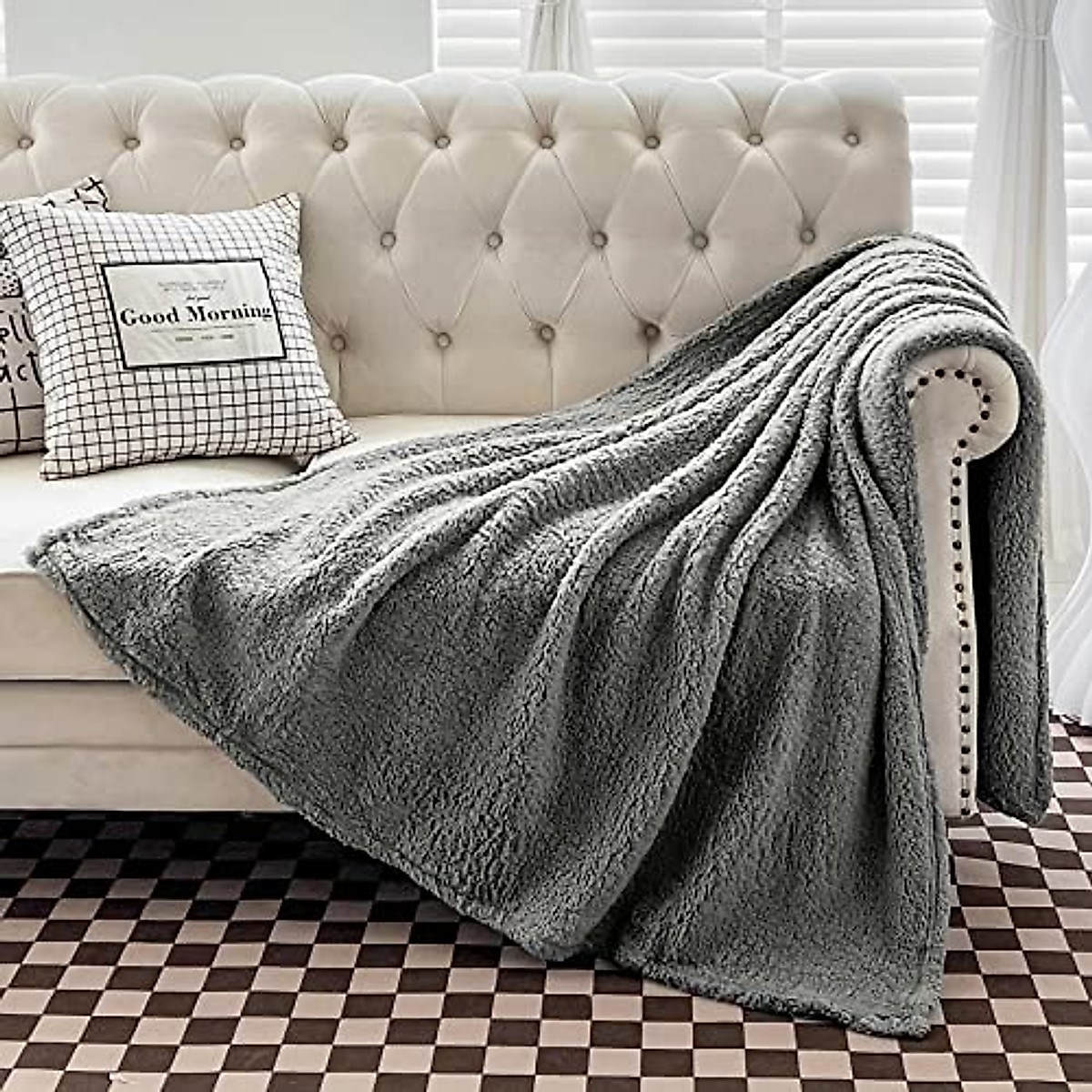 NEWCOSPLAY Sherpa Fleece Throw Blanket Plush Fluffy Cozy Lightweight Blanket for Bed Sofa Couch Travel (Grey, Twin(60"x80"))