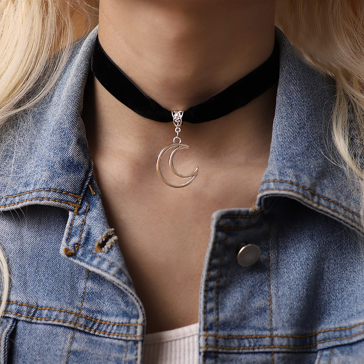 Sacina Gothic Crescent Moon Choker Necklace, Moon Sun Pendant, Goth Gift for Women, Christmas Gift for Women (S- Moon Choker)