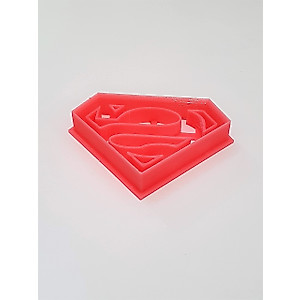 T3D Cookie Cutters Super man Cookie Cutter, Suitable for Cakes Biscuit and Fondant Cookie Mold for Homemade Treats, 3.54 in x 2.68 in x 0.55 in