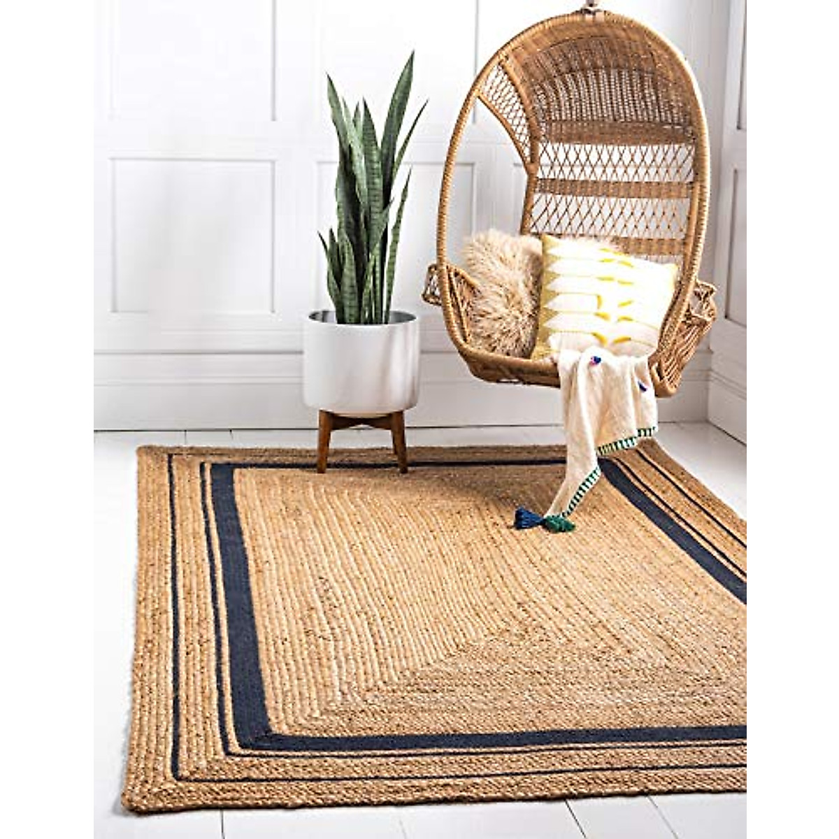 Unique Loom Braided Jute Collection Classic Quality Made Hand Woven with Coastal Design Area Rug, 6 ft x 9 ft, Natural/Navy Blue