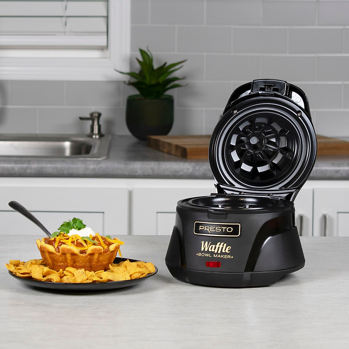 Presto 03500 Belgian Waffle Bowl Maker,Black, 9.3 x 8.25 x 5.25 inches