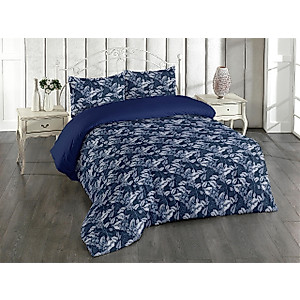 Ambesonne Floral Duvet Cover Set, Monochrome Vintage Art of Continuous Flowers and Leaves on Night Themed Back, Reversible 3 Piece Bedding Set with 2 Pillow Shams, California King, White Navy Blue