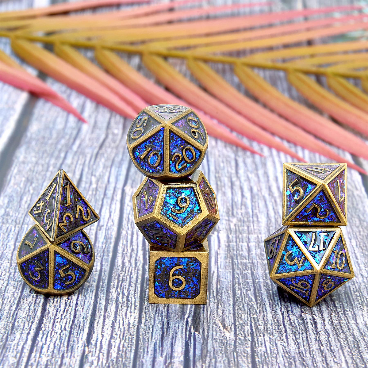 Dungeons and Dragons dice Set DND, 7-Piece polyhedral D&D Resin dice Set, Suitable for Role-Playing dice Game Dungeons and Dragons RPG Pathfinder DND dice Set
