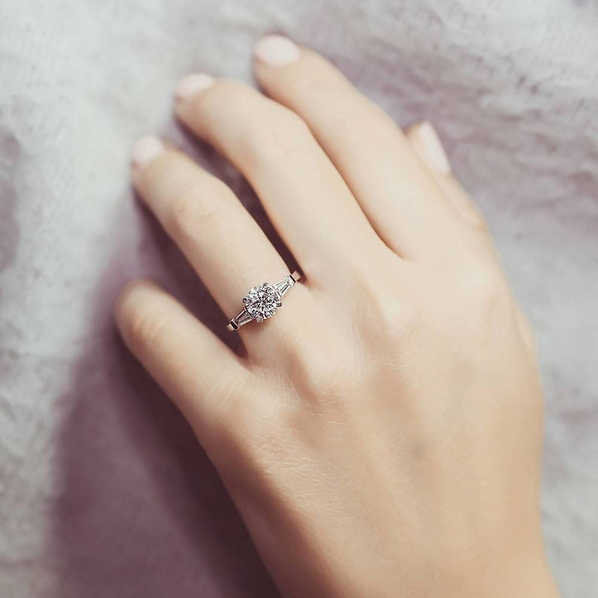 BERRICLE Sterling Silver Solitaire Wedding Engagement Rings 1 Carat Round Cubic Zirconia CZ Promise Ring for Women, Rhodium Plated Size 8