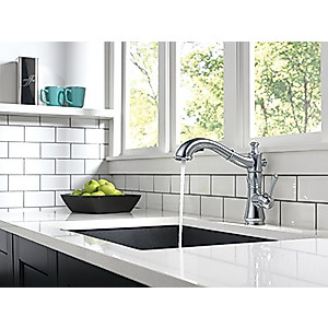 Delta Faucet Cassidy Single-Handle Kitchen Sink Faucet with Pull Out Sprayer and Magnetic Docking Spray Head, Arctic Stainless 4197-AR-DST