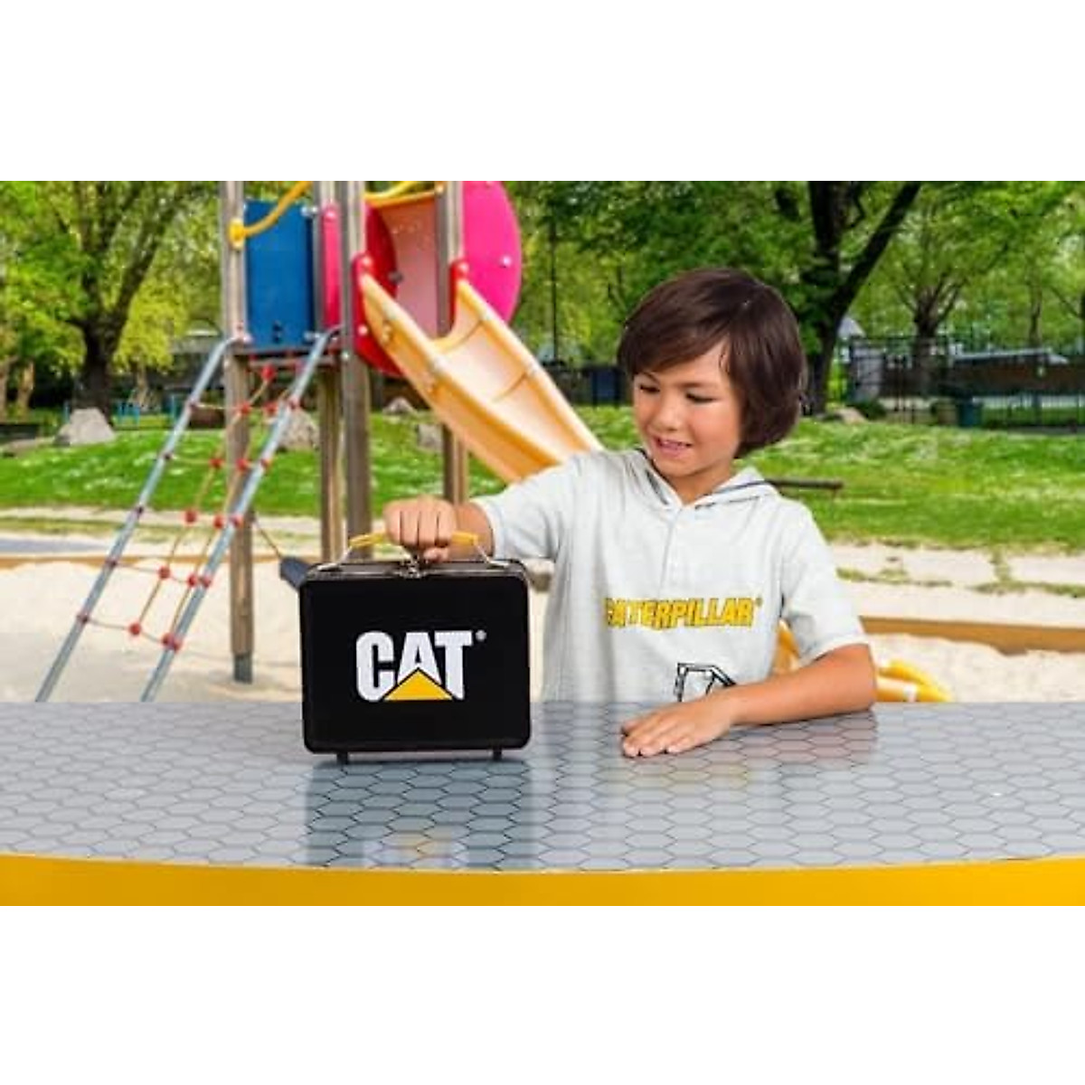 CAT Construction Toys, Store N Go Construction Playset with Travel Case, Ages 3+, 2 Little Machines Vehicles & Assortment of Construction Site Accessories, Quality, Durable & Realistic