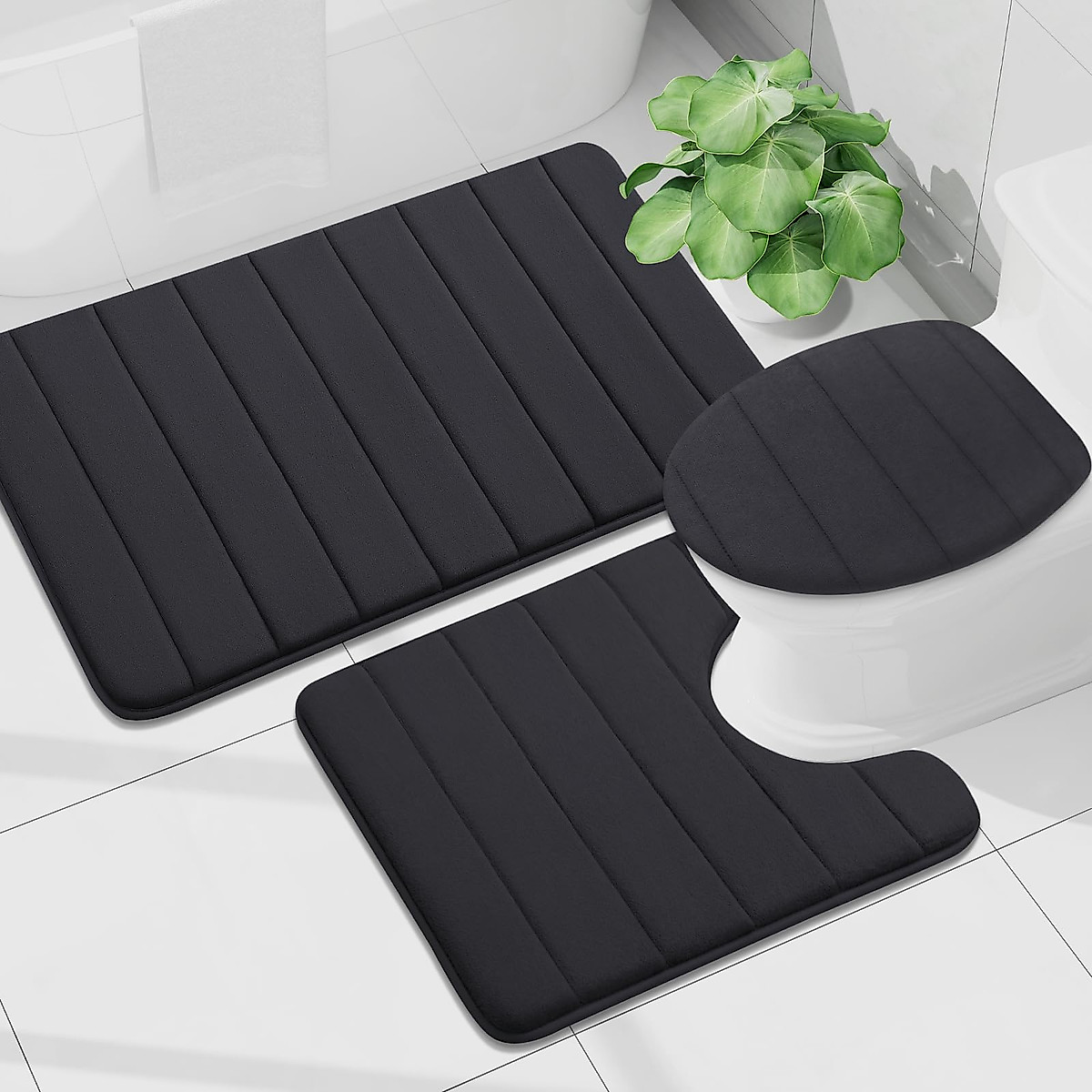 Buganda Memory Foam Soft Bath Mats - Non Slip Absorbent Bathroom Rugs Rubber Back Runner Mat for Kitchen Bathroom Floors 17" x 24", Black
