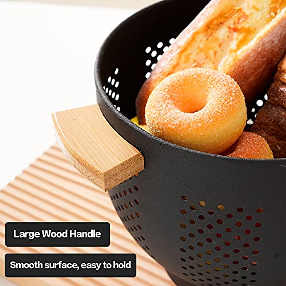 Metal Colander with Wood Handle, Powder Coated Steel Large Kitchen Strainer Stable Base (5.5 quart, MatteBlack)