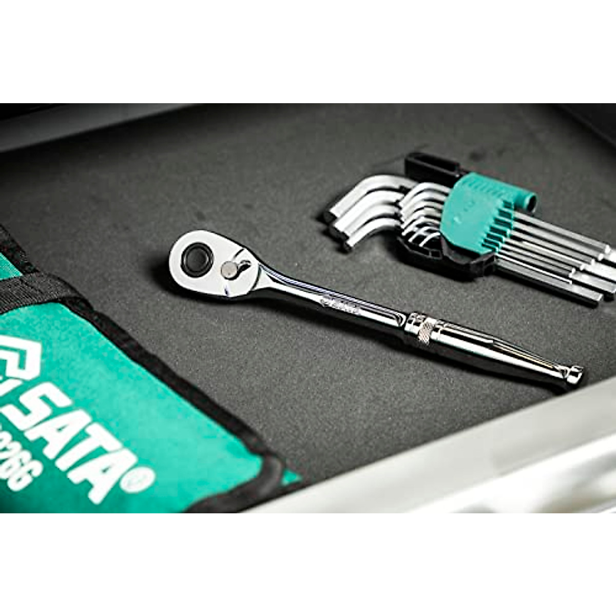 SATA 3/8-Inch Drive Quick-Release 72-Tooth Ratchet with an Teardrop Head, Full-Polished Chrome Finish - ST12971U