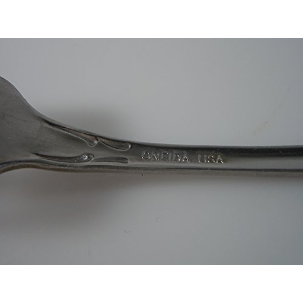 Arbor Rose/True Rose by Oneida, Stainless Place Soup Spoon
