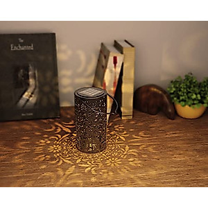 Sararoom 4 Packs Outdoor Solar Hanging Lantern, Decorative Retro Metal LED Lantern with Handle, IP65 Waterproof Dusk to Dawn Lantern for Table Garden Patio Yard Pathway Walkway Tree Fence,Retro