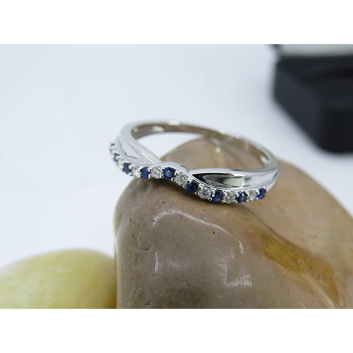 Dazzlingrock Collection Round Blue Sapphire & White Diamond Anniversary Wedding Contour Guard Band in 14K White Gold, Size 9