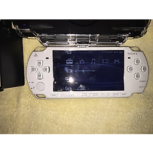 PlayStation Portable Limited Edition Star Wars Battlefront Renegade Squadron Entertainment Pack - Ceramic White