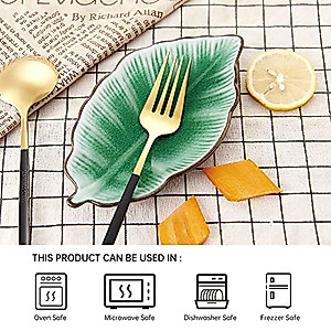 TOBENO Large Spoon Rest set of 2 Spoon Holder for Stove Top Modern Farmhouse Kitchen Decor Leaf Shape Ceramic Spoon Rest Spoon Rests for Kitchen Stove Spoon Holder Dishwasher Safe Emerald Green