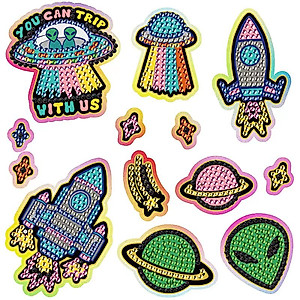 PICNICFUN Diamond Painting Kits Stickers for Kids,28 PCS 5D DIY Alien and UFO Handmade Digital Paint Rhinestone Mosaic Sticker Making for Kids Gift,Children Art Craft (Alien and UFO)