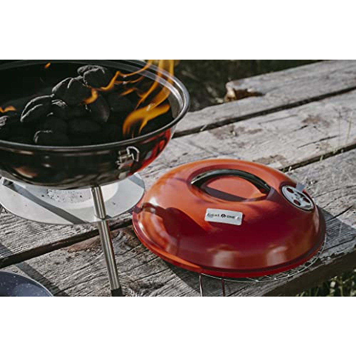 Gas One Charcoal Grill – 14-inch Portable – Barbecue Grill with 3-Point Locking Lid for Heat Preservation – Dual Venting System – Small Charcoal Grill for Backyard, Camping, Boat