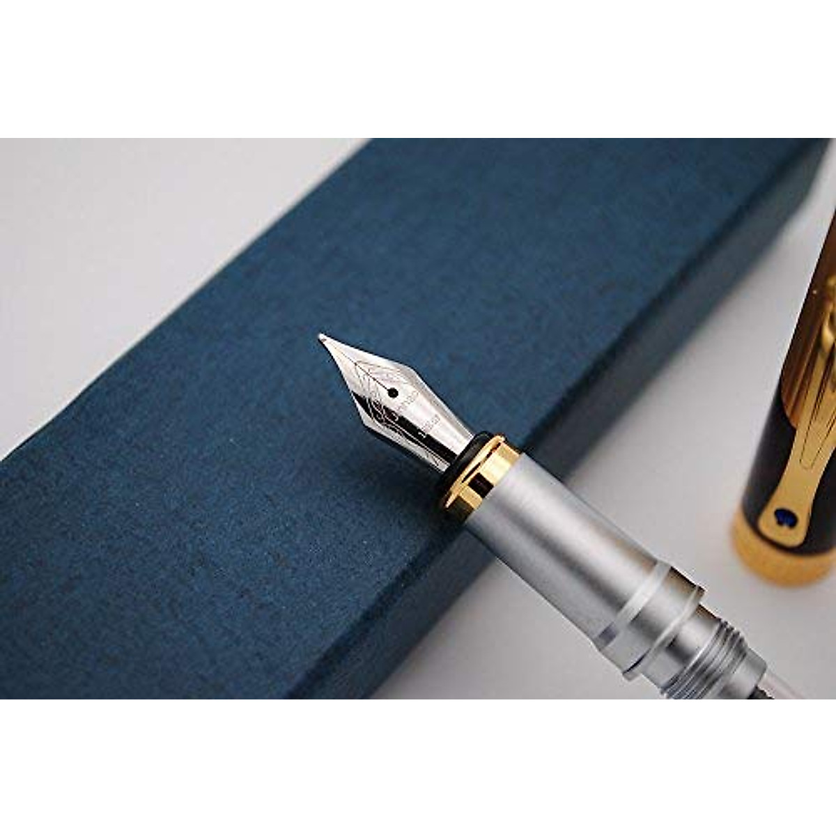 JINHAO 9009 Agate Red Fountain Pen M Nib