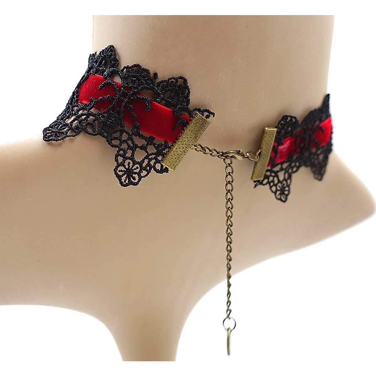 Youniker Retro Handmade Choker Necklace for Women Gothic Black Lace Necklace for Halloween Punk Costume Party Royal Court Vampire Choker Pendant Chain (Red)