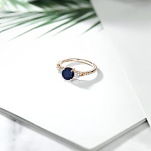 Gem Stone King 10K Rose Gold 6MM Round Gemstone Birthstone White Created Sapphire and White Diamond Accent 3-Stone Engagement Ring | Three-Stone Wedding Anniversary Promise Ring For Women