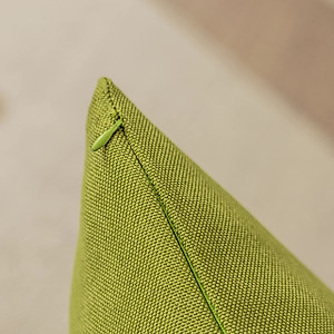 Demetex Spring Outdoor Pillows 18x18 Set of 4 Green Waterproof Throw Pillow Covers Square Pillow Case Decorative Throw Pillows for Patio Furniture Couch, 18 x 18 Inch, Grass Green