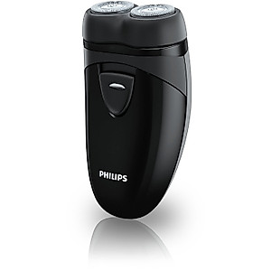 Norelco Travel Men's Shaver with Close-Cut Technology and Independent Floating Heads, Self-Sharpening Blades, 2 x AA Batteries Included by Philips