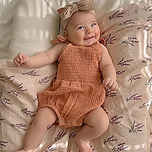 LifeTree Baby Swaddle Blankets Girls, Organic Muslin Swaddle Blankets Unisex Swaddling Wrap Receiving Blanket Neutral for Newborn, 100% Organic Cotton, Large 47 x 47 inches, Lavender & Mauve