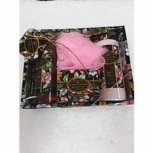 Elizabeth Victorian Garden Mindinght Kiss Bath Set