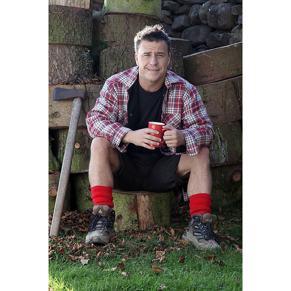 Heat Holders - Mens Winter Warm Thick Bigfoot Thermal Crew Socks Size 13-15 US (Red)