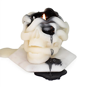 Scary Bleeding Skull Pillar - Color Changing Skull Pillar Candle (Black) - Bleeding Skull Pillar - Unscented - Boo Basket - Emo Gifts - Gothic Christmas Gifts for Women