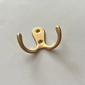 VIPERMARK 6 Pcs Double Prong Robe Hooks, Dual Coat Hooks Wall Mounted Hanging Clothes for Bathroom Bedroom Door Wall Retro Metal Cloth Hanger Double Coat Hooks with 12 Screws