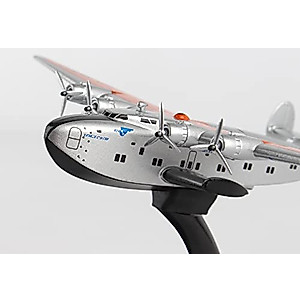 Daron Worldwide Trading Postage Stamp Pan Am B314 1/350 Airplane Model