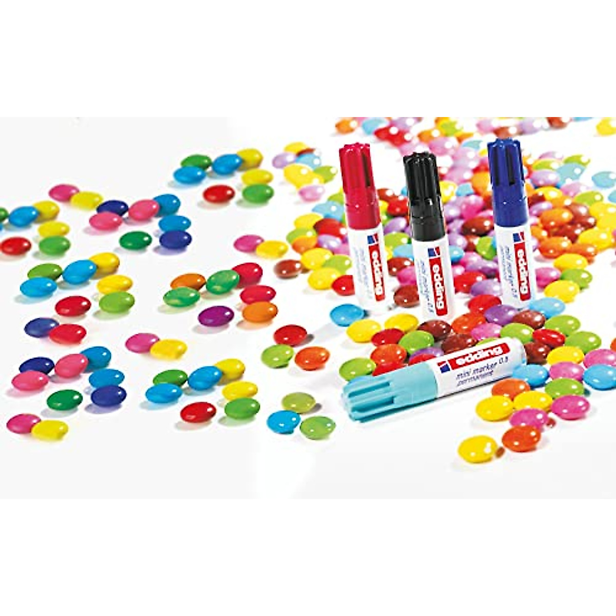 edding 0.5 mini permanent marker - black, blue, turquoise, red - 4 pens - fine round nib 1 mm - waterproof, quick-drying - smudge-proof - mini marker for cardboard, plastic, wood, metal