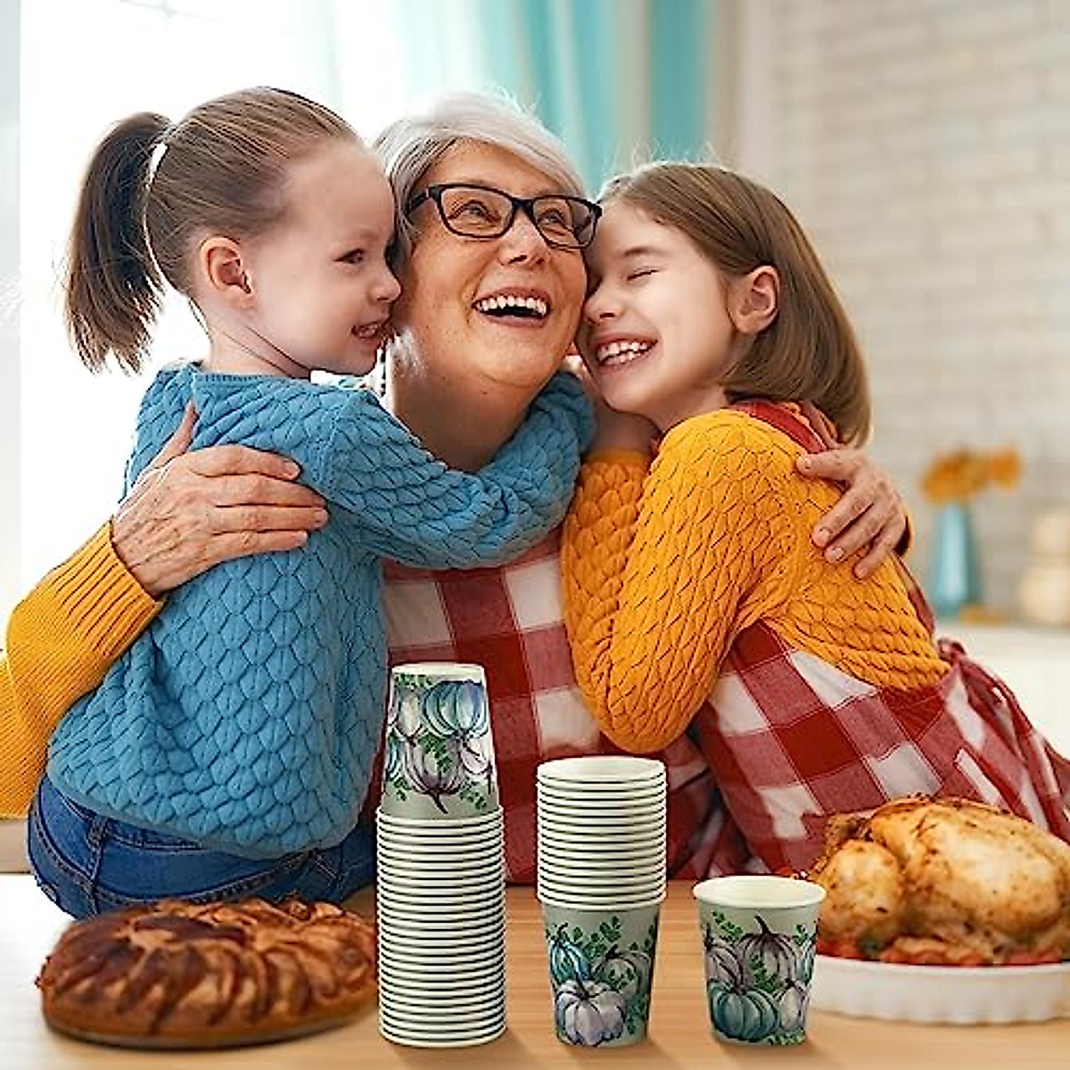 Umigy 100 Pcs 9 oz Fall Disposable Paper Cups Pumpkin Cup Thanksgiving Party Supplies Pumpkin Maple Leaves Cups for Coffee Juice Hot Cold Drink Thanksgiving Decorations(Simple Pumpkin)