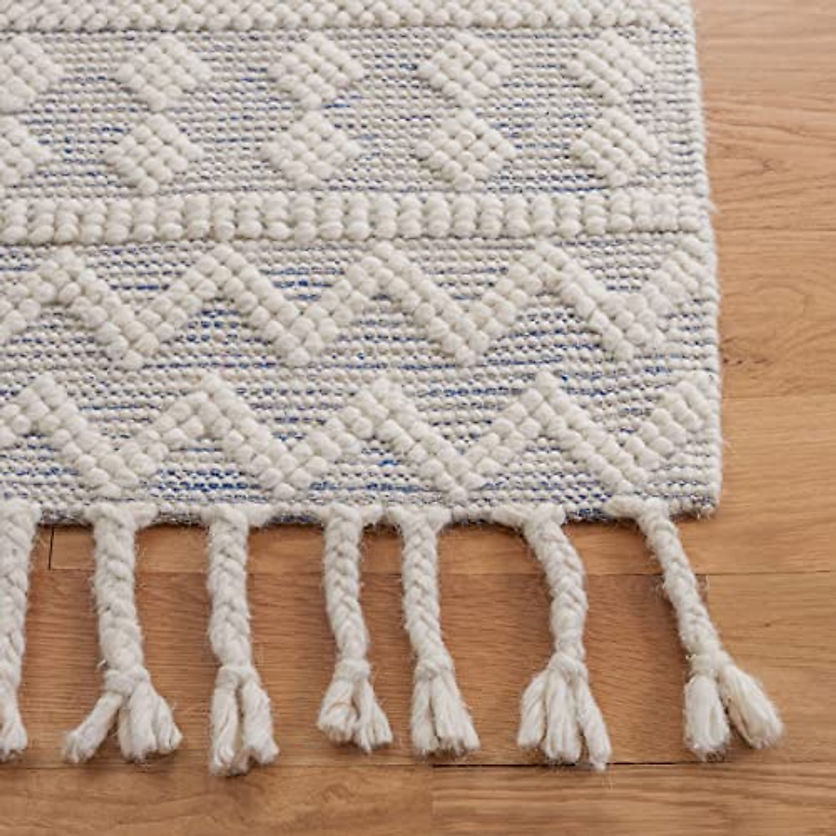 SAFAVIEH Natura Collection Accent Rug - 4' x 6', Ivory & Blue, Handmade Flat Weave Moroccan Boho Rustic Braided Tassel Wool, Ideal for High Traffic Areas in Entryway, Living Room, Bedroom (NAT309A)