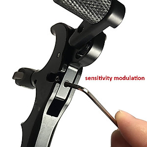 LIZHOUMIL 360°Rotation Thumb Bow Release, Aluminum Alloy 3 Finger Thumb Trigger Caliper Grip Compound Bow Release Aid, Replaceable Bow Release Trigger Caliper Grip red