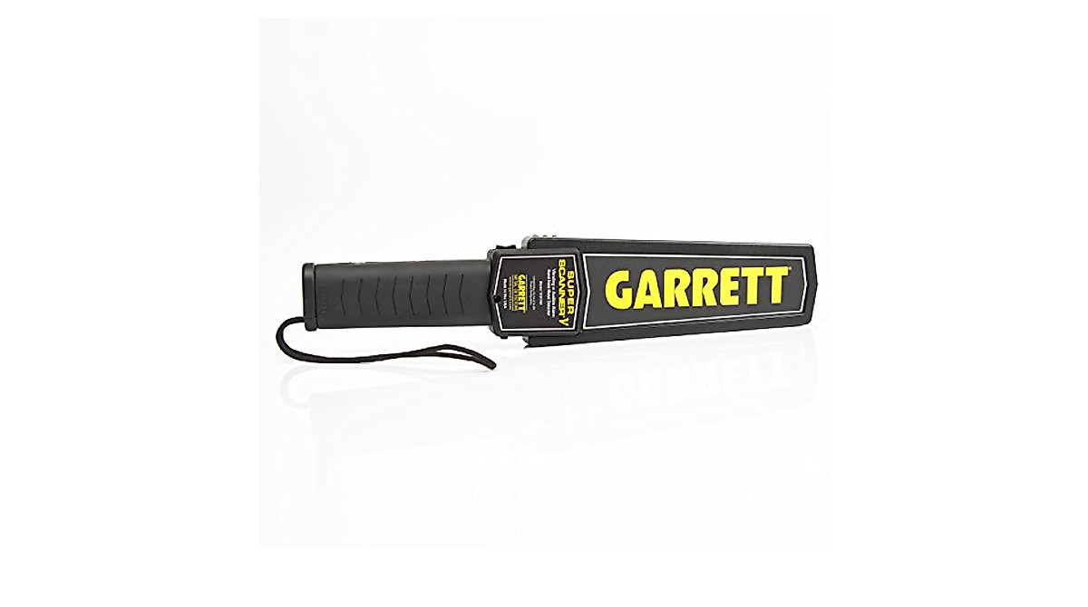 Garrett Super Scanner V Handheld Metal Detector - Reliable Security Tool