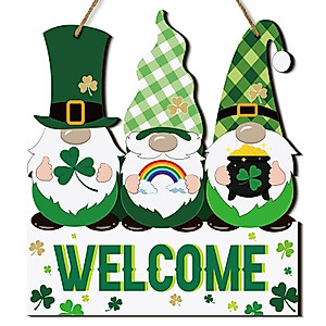 St Patrick's Day Gnome Door Sign Wooden Welcome St Patrick's Day Decorations Irish Hanging Clover Gnome Door Hanger Farmhouse Shamrock Wall Sign for Porch Outdoor Front Door Party, 14.2 x 12.6 Inches