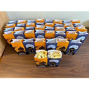 Iconikal Halloween Treat Paper Bags, 40-Pack 2 Designs Trick or Treat Party Favor Goodie Snack Sacks Candy, Popcorn, Gifts, Cookies