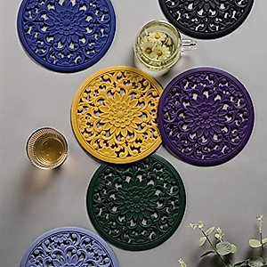 TENOC Thick Silicone Trivet Mats for Hot Pots & Pans, Heat Resistant & Non-Slip Holder for Dishes & Cookware, Multi-Use Kitchen Countertop Table Hot Pads Teapot Coaster 7.87 Inch, Set of 3, Grey