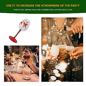 Angoily Christmas Wine Glasses with Stem, Santa Claus and Elk Glass Christmas Wine Goblets Cups for Home Bar and Nightclub, Christmas Cocktails Glasses Goblet for Xmas Holiday Wineglass Gift