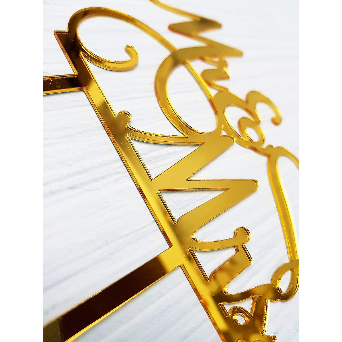 AMINJIE Mr and Mrs Cake Topper, Bride and Groom Sign Wedding/Engagement Cake Toppers Decoration, Mirror Gold Acrylic