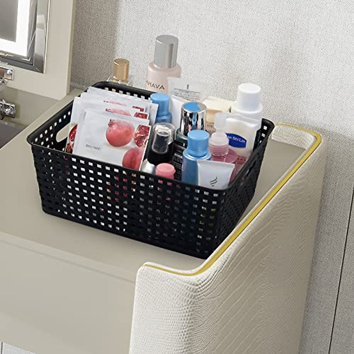 Asking 4-Pack Plastic Weave Storage Basket, Black