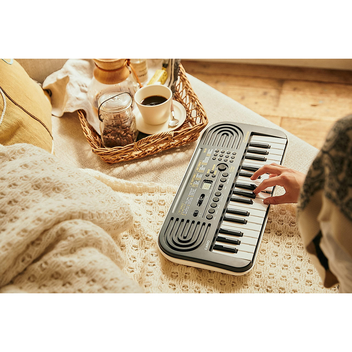 Casio Casiotone SA-51 32-Key Portable Keyboard with Mini Keys